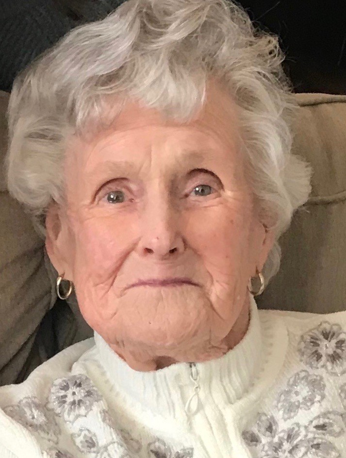 Barbara Gillett's Instagram, Twitter & Facebook on IDCrawl