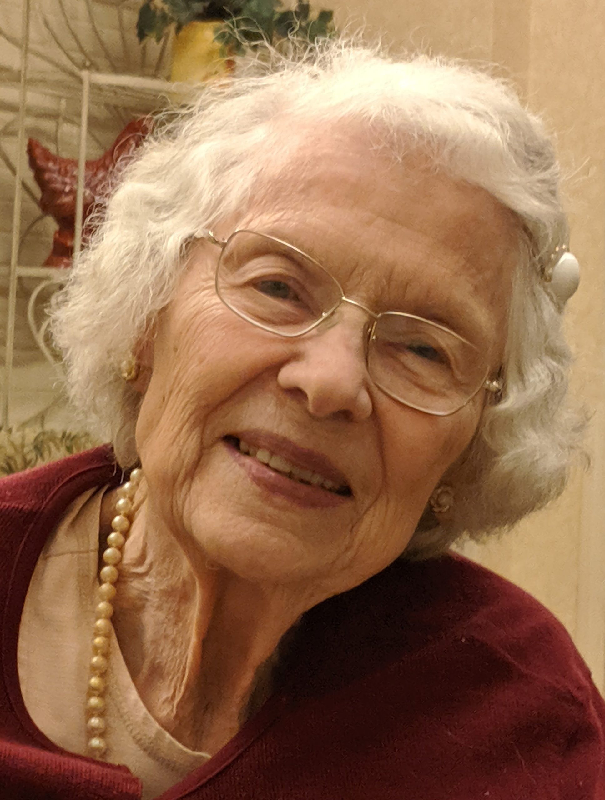 Lois Irene Graybill Obituary | Lancaster, PA | Charles F. Snyder Funeral Home